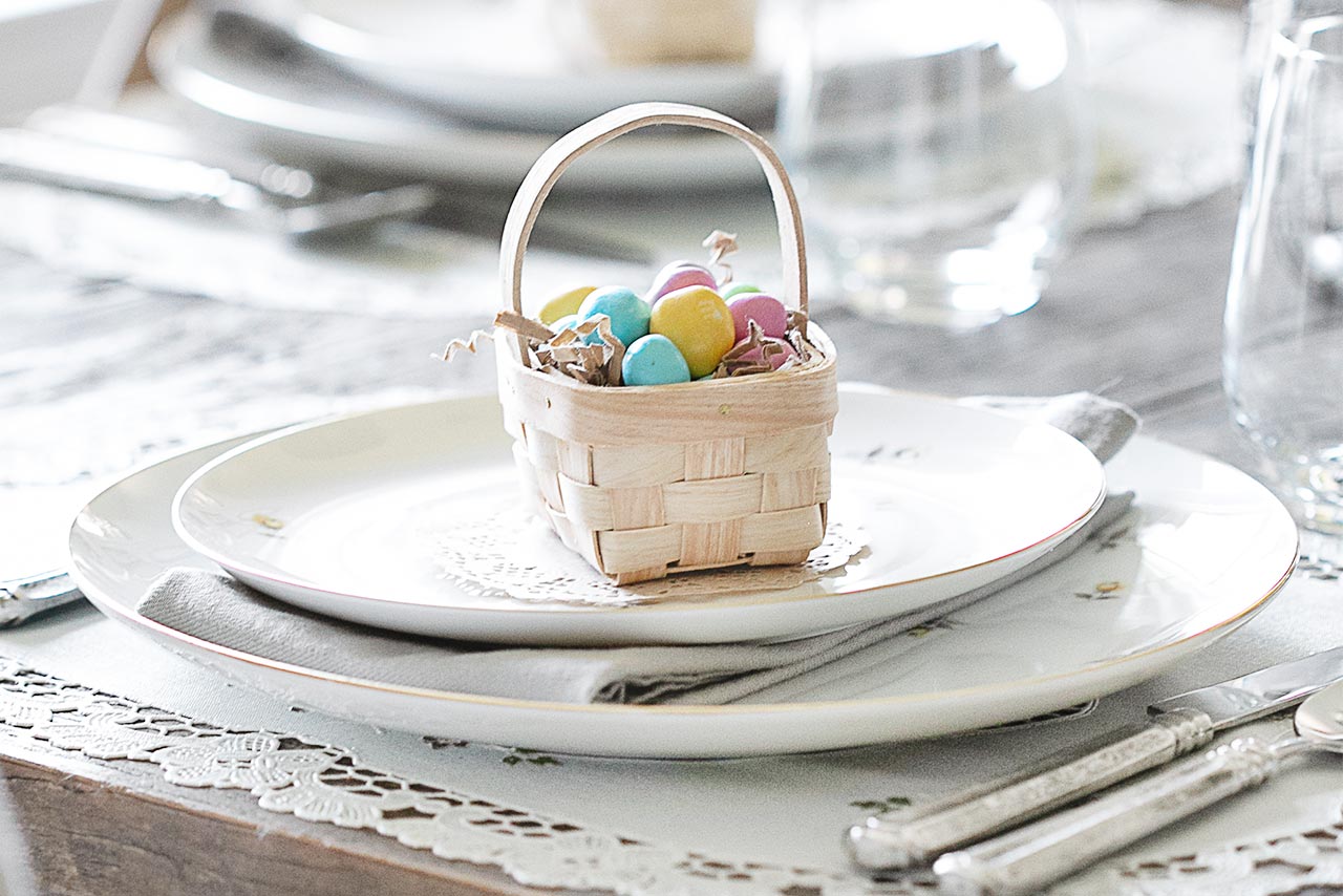 Easter Sunday Tablescape using Vintage Plates - Live Laugh Rowe