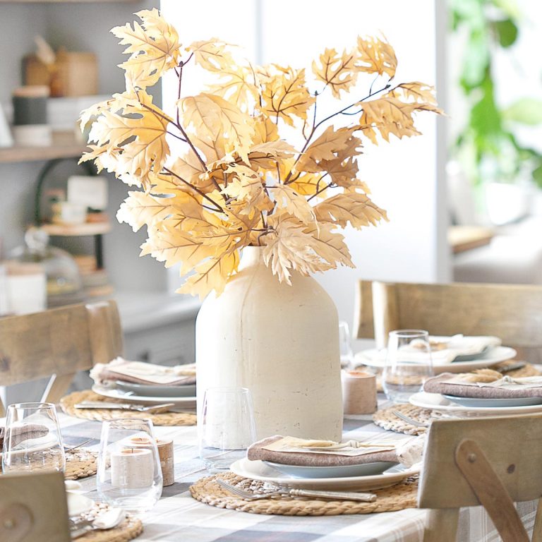 Thanksgiving Tablescape - Live Laugh Rowe