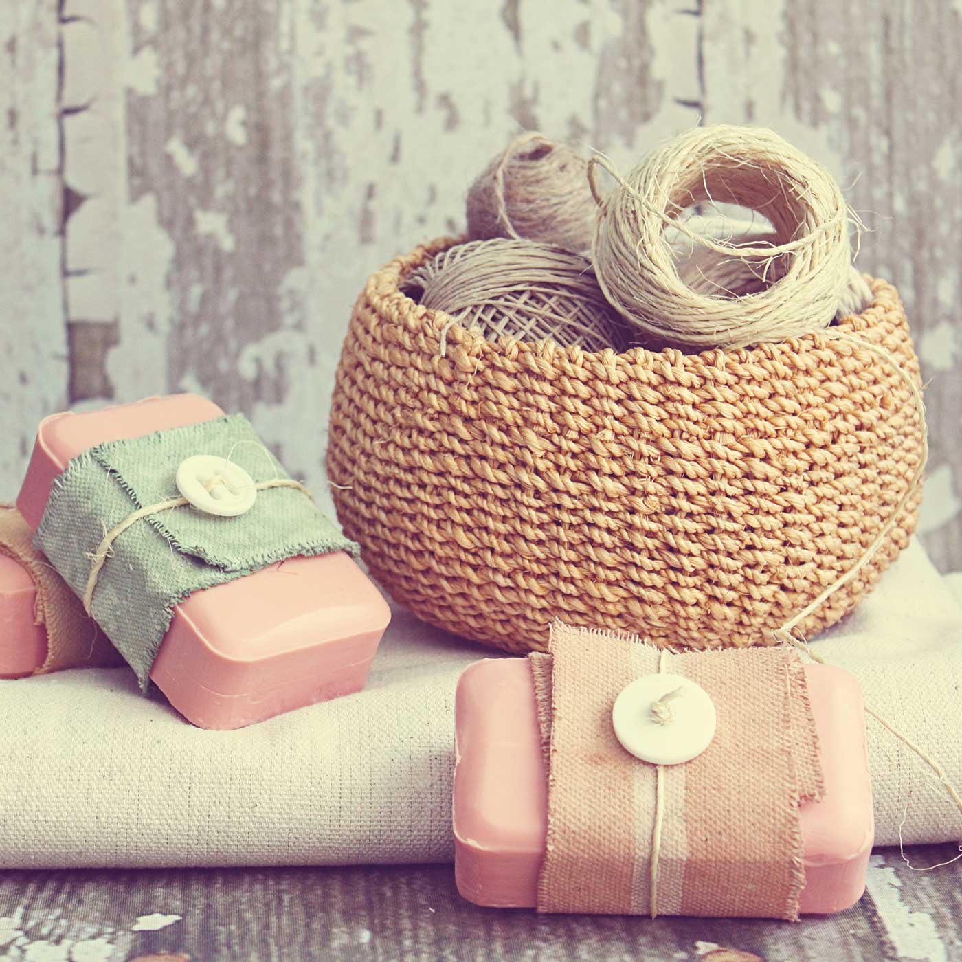 the Weekender - Live Laugh Rowe